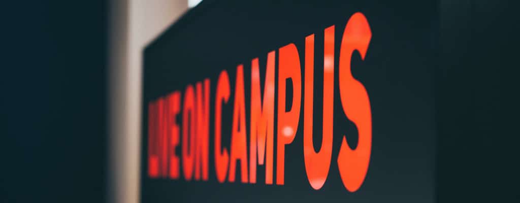 Digital Signs for Schools (Best Types to Buy)